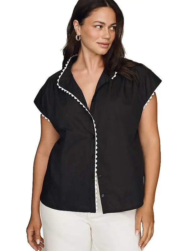 English Factory Scalloped Short-sleeve Button-front Blouse - Black & White Pattern