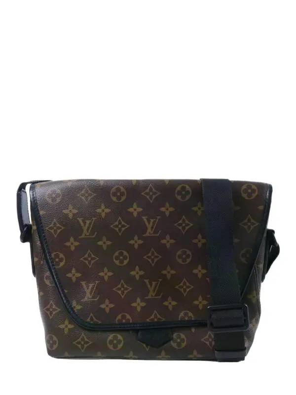 LOUIS VUITTON Monogram Macassar Magnetic Messenger Bag - Brown