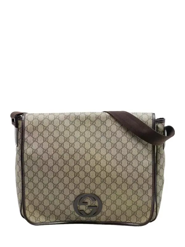 Gucci Gg Supreme Interlocking G Messenger Bag - Neutrals