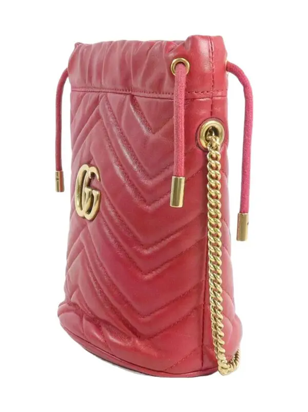 Gucci Mini Gg Logo-plaque Quilted Shoulder Bag - Red