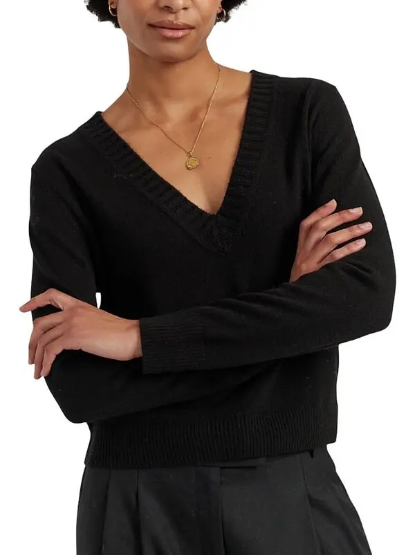Chinti & Parker Wool-cashmere V-neck Sweater - Black