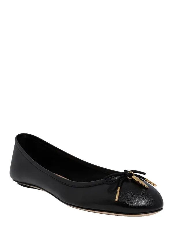 Chloé Round Toe Ballet Flats With Gold Banana Pendant - Black