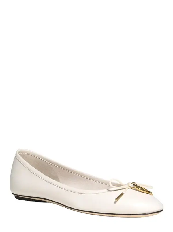Chloé Round Toe Ballerina Flat With Gold Banana Pendant - White