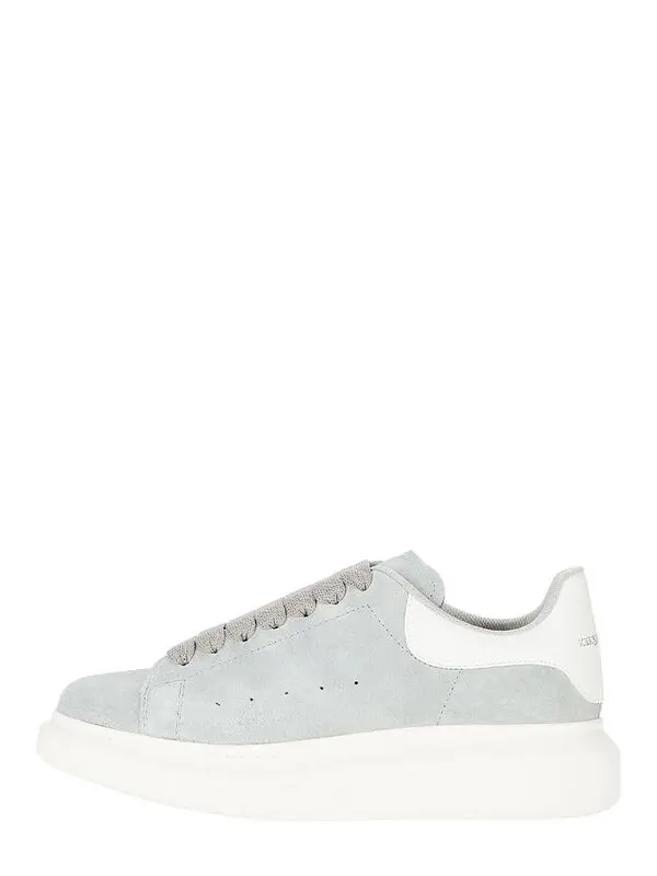 Alexander McQueen Oversized Suede Sneakers - Grey
