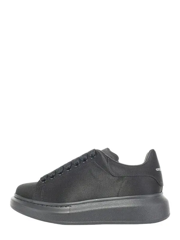 Alexander McQueen Oversized Sneaker - Black
