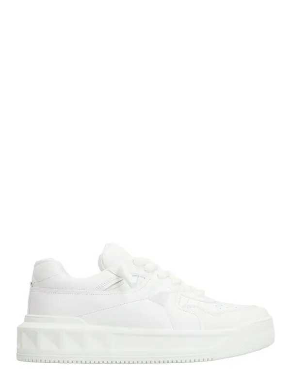 Valentino Garavani One Stud Xl Low-top Sneakers - White