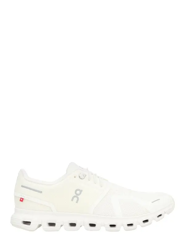 On 6 Low-top Sneaker - White