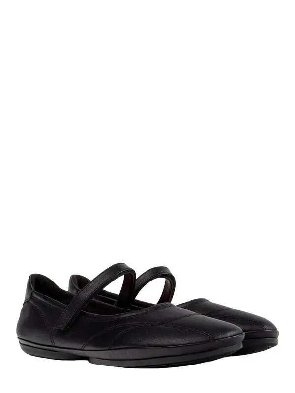 Camper Right Nina Mary Jane Flat - Black