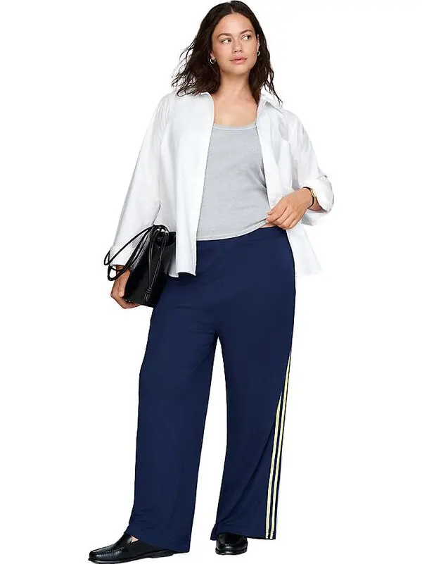 Daily Practice Sport Stripe Track Pants - Navy