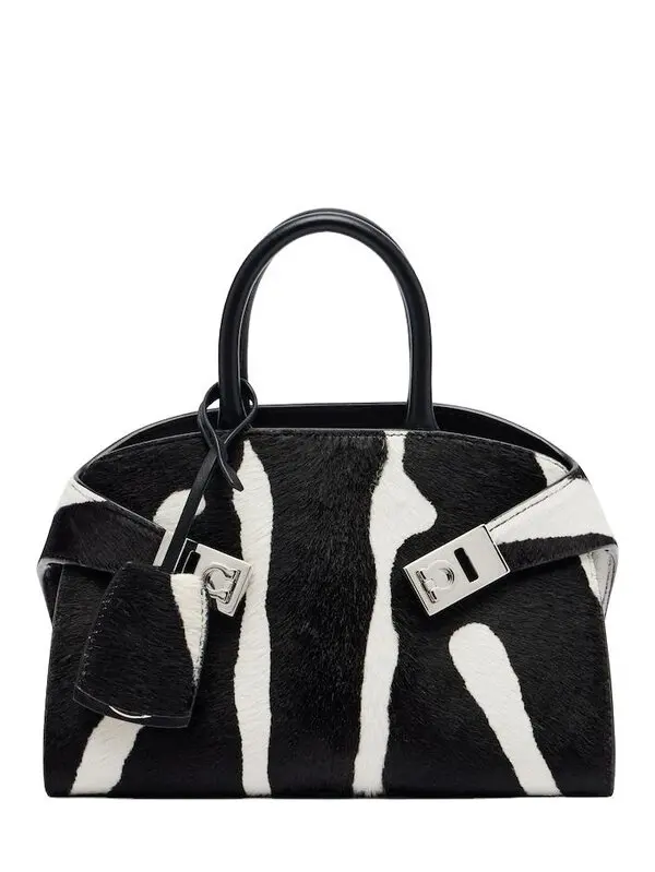 FERRAGAMO Hug Small Shoulder Bag - Black