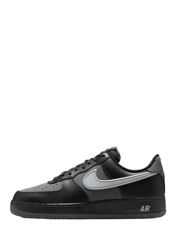 Nike Force 1 '07 Lv8 Low Top Sneakers - Black