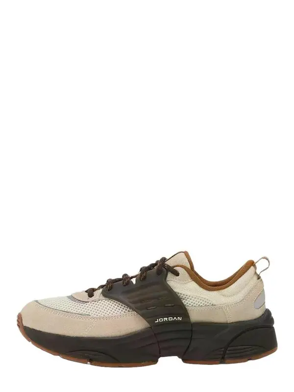 JORDAN Trunner O/s Sneakers - Neutrals
