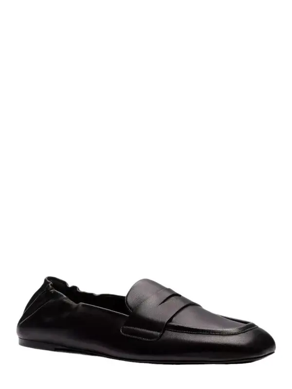 STUART WEITZMAN Bryant Ruched Loafers - Black