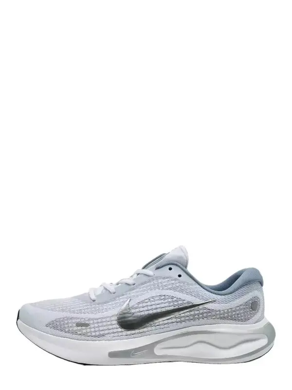 Nike Journey Run Road-running Sneakers - White