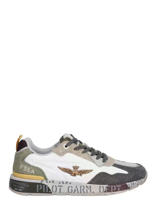 AERONAUTICA MILITARE Logo Embroidered Panelled Sneakers - White