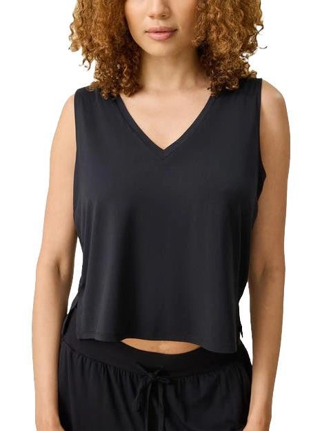 KINDRED BRAVELY Aria Cropped V-neck Tank - Black
