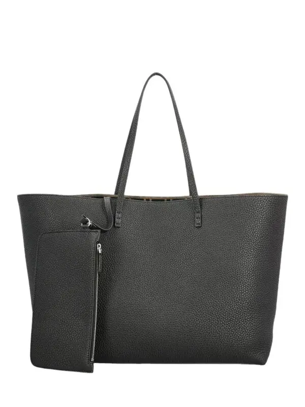 Fendi Medium Cuoio Romano Leather Shopper Bag - Black