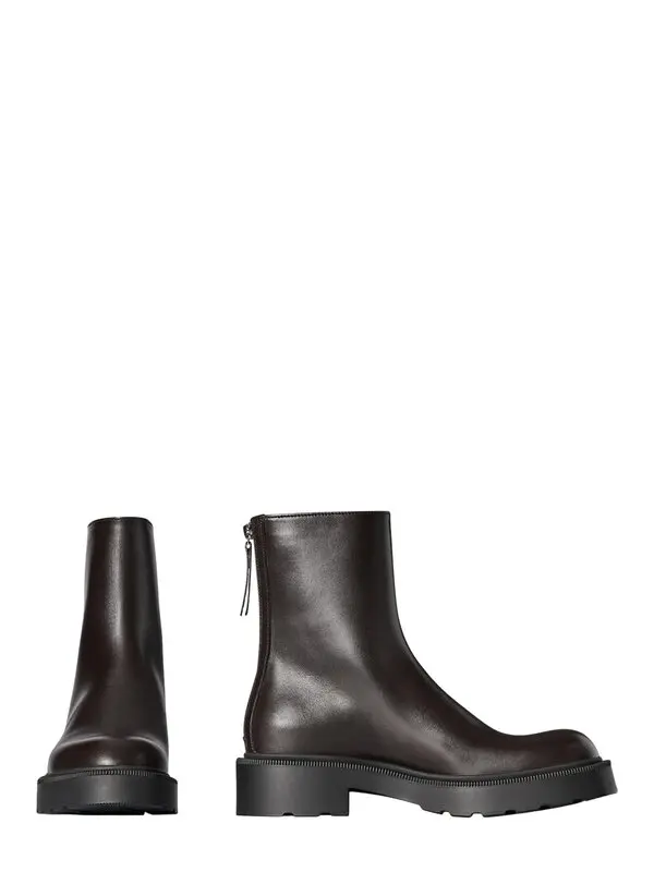 THE ROW Nobilis Fast Boots - Lacquer Brown
