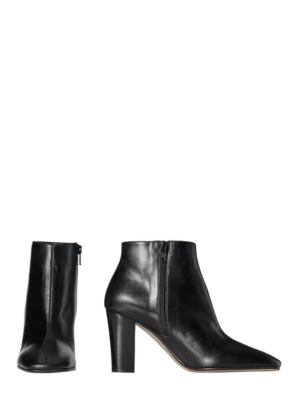 THE ROW Cindy Ankle Boot In Polished Calfskin Leather - Black