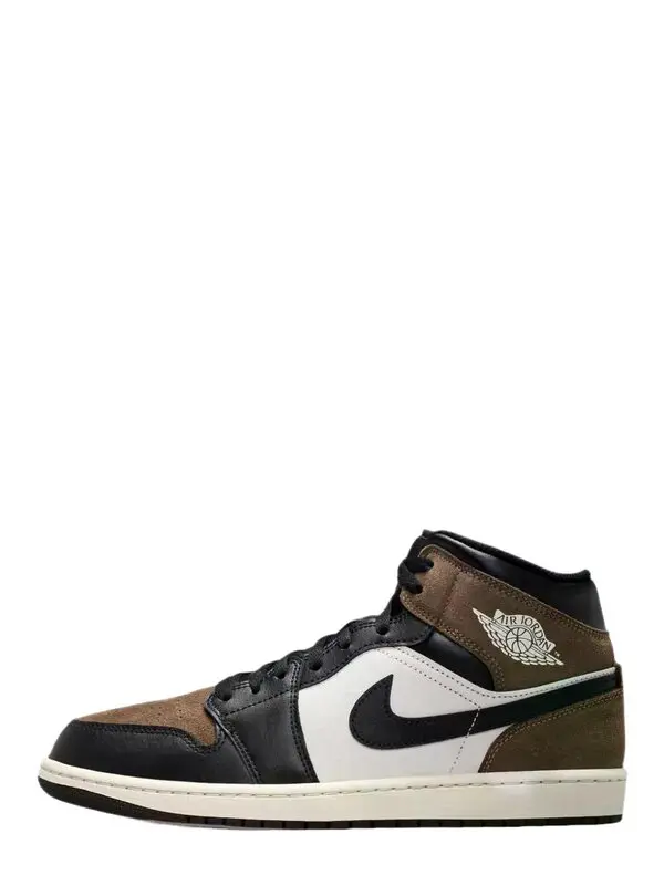 JORDAN 1 Mid Sneakers - Black