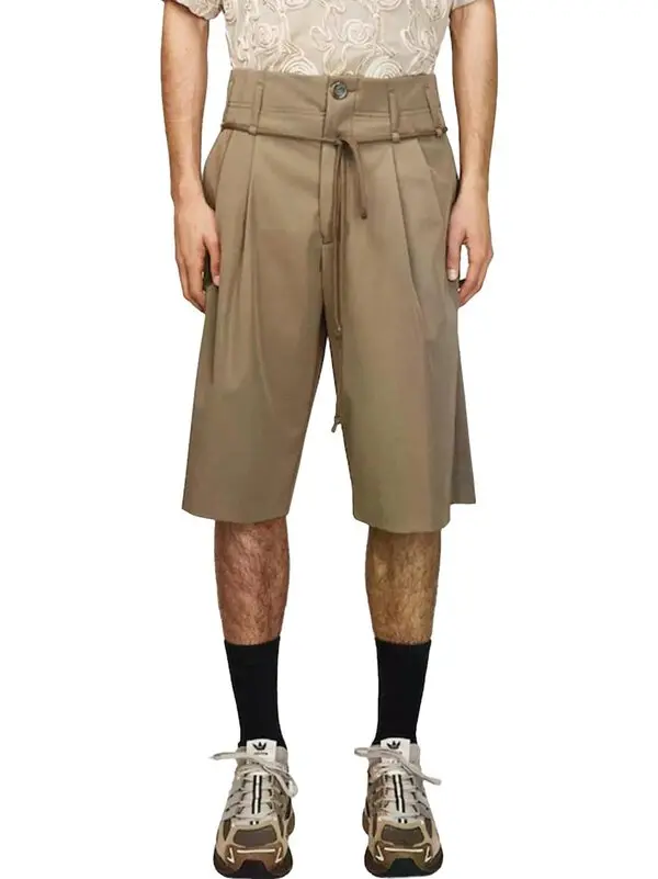 SONG FOR THE MUTE Double-pleated Tailored Wide-leg Shorts - Neutrals