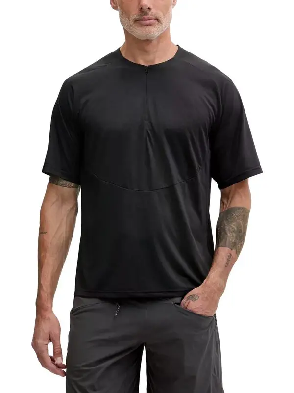 MAMMUT Zip-fastening Raglan-sleeve T-shirt - Black