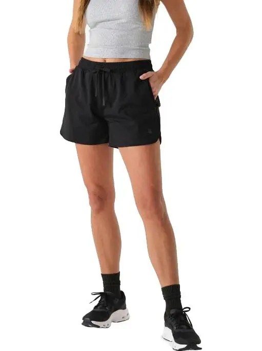 FIELDSHEER Athletic Shorts With Scalloped Waistband - Black
