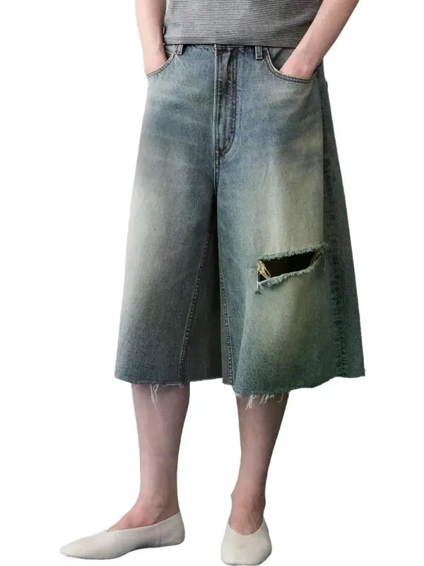 LESS Denim Shorts - Light Wash