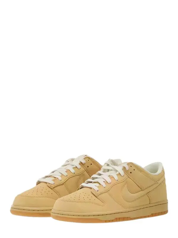 Nike Dunk Low Retro Premium Sneakers - Neutrals