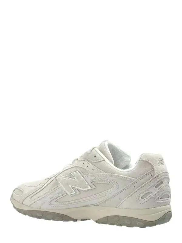 NEW BALANCE 204l Panelled Sneakers - Neutrals