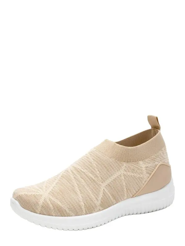 MIO MARINO Lightweight Geometric Knit Slip-on Sneakers - Beige