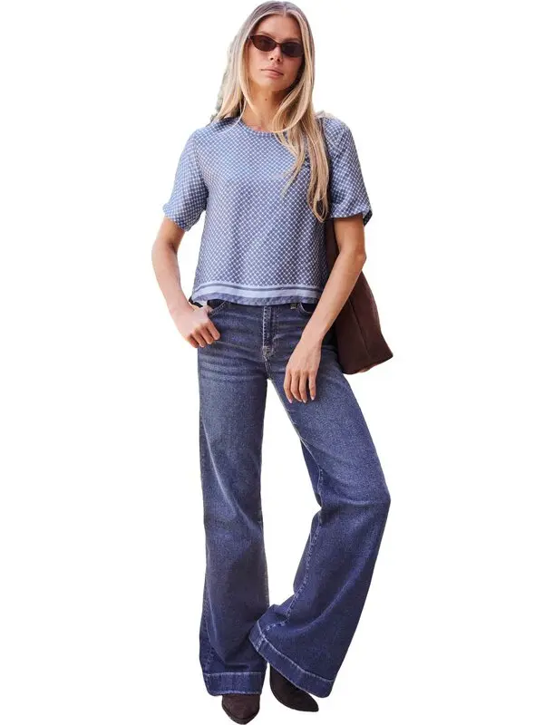Splendid Violet Short Sleeve Top With Scarf-inspired Print - Wheat/shell