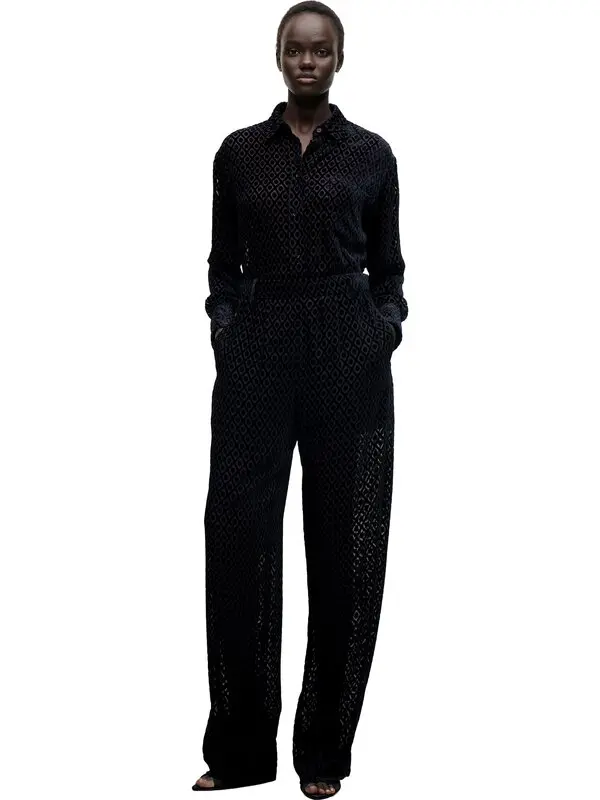 Victoria Beckham Relaxed Curved Leg Trousers - Black
