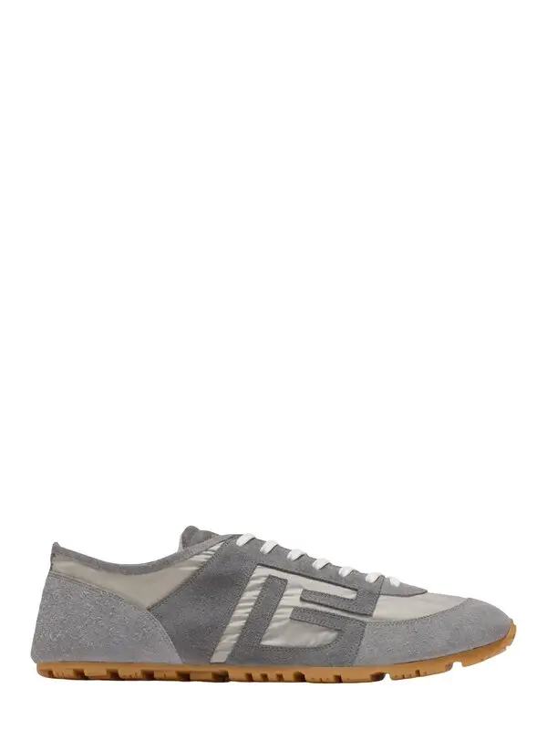 Balmain Lace-up Sneakers With Notched Outsole And Pb Logo Detail - Grigio