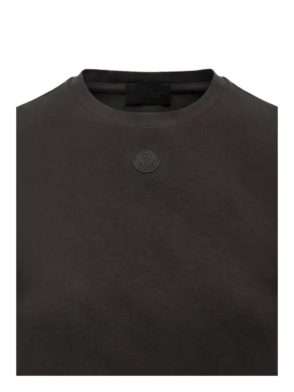 Moncler Logo Patch Cropped T-shirt - Black