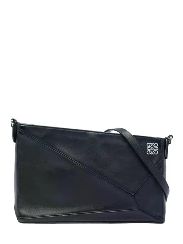 Loewe Leather Pochette Shoulder Bag - Black