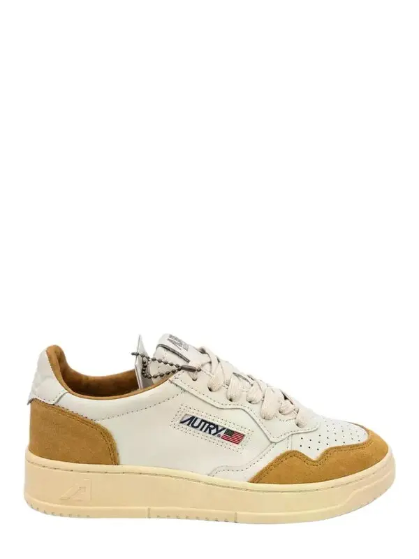 AUTRY Medalist Panelled Leather Sneakers - White