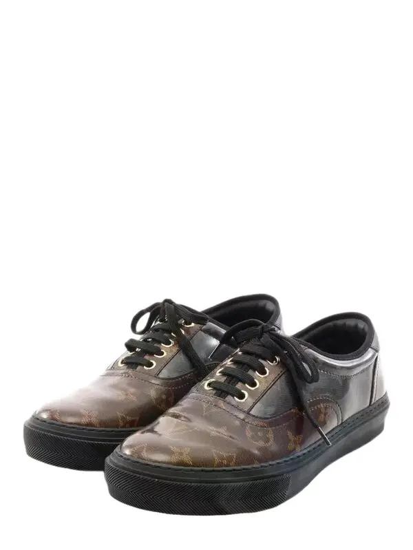 LOUIS VUITTON Trocadero Monogram Sneakers - Brown