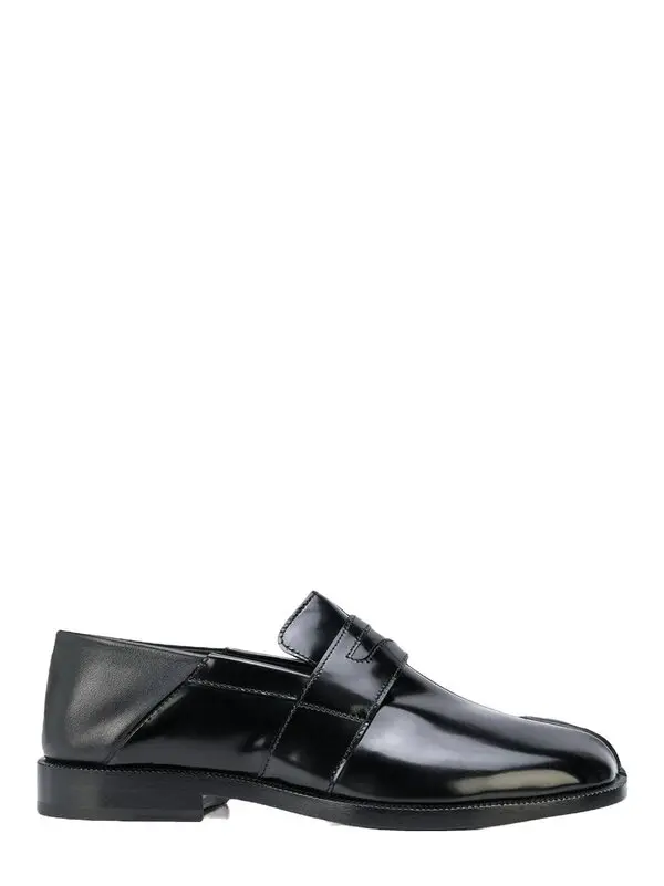 MAISON MARGIELA Tabi Leather Loafers - Black