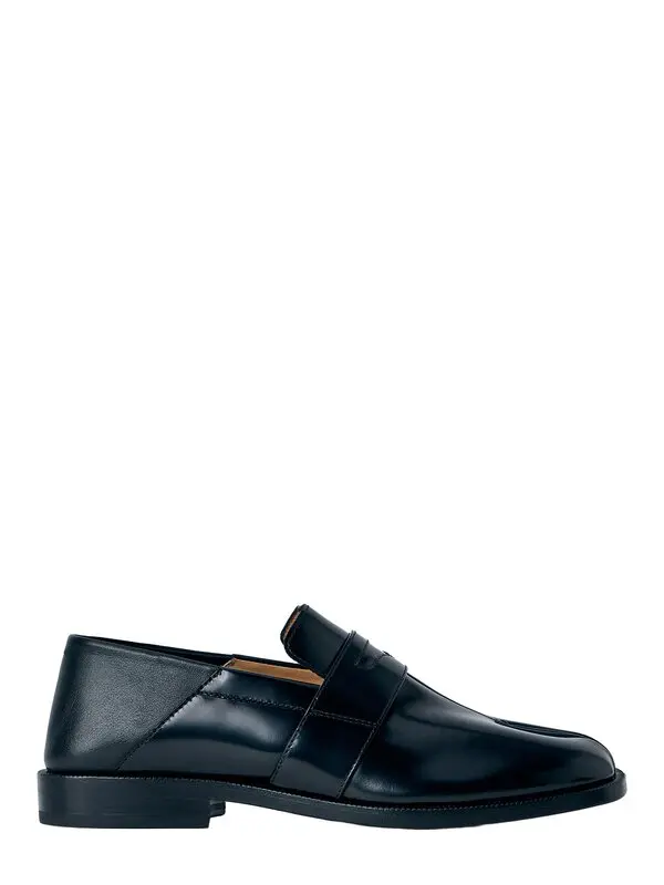 MAISON MARGIELA Tabi Leather Loafers - Black