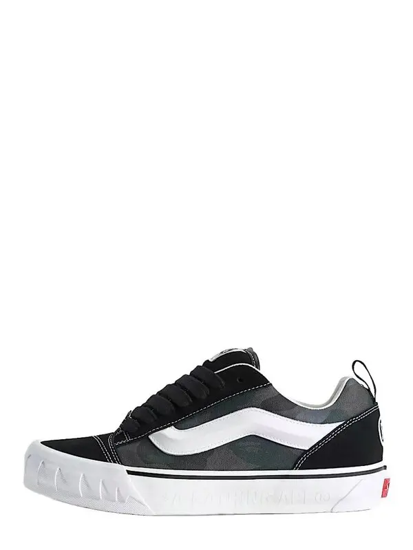 VANS X Bape Premium Knu Skool - Black