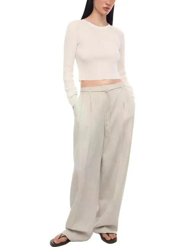 12 STOREEZ Lattice Ribbed-knit Cropped Sweatshirt - White