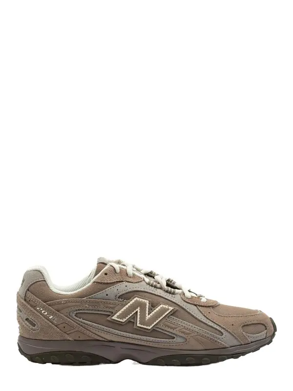 NEW BALANCE Panelled Logo Lace-up Sneakers - Marrone