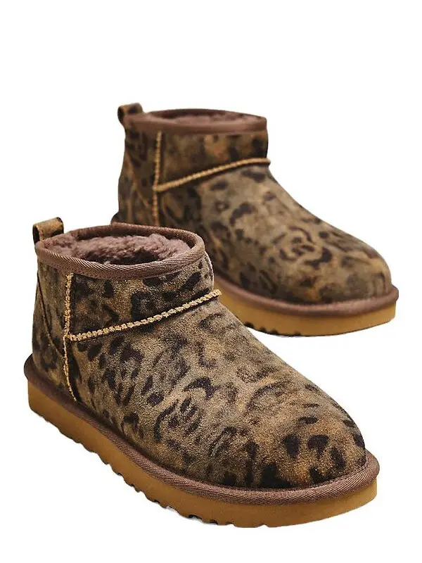 UGG Ultra Mini Spotted Boots - Chestnut