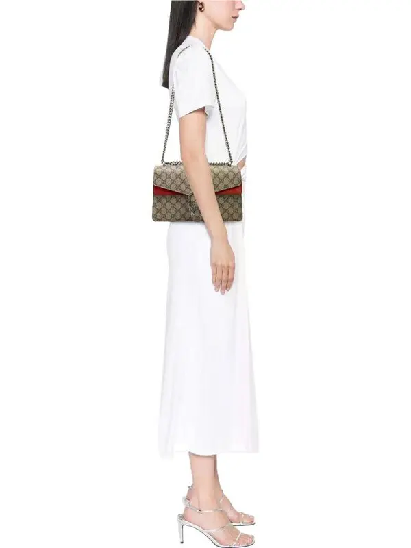 Gucci Dionysus Shoulder Bag Gg Supreme Medium - Neutrals