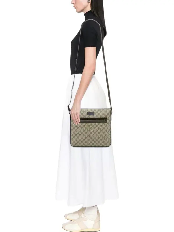 Gucci Gg Supreme Crossbody Bag - Neutrals