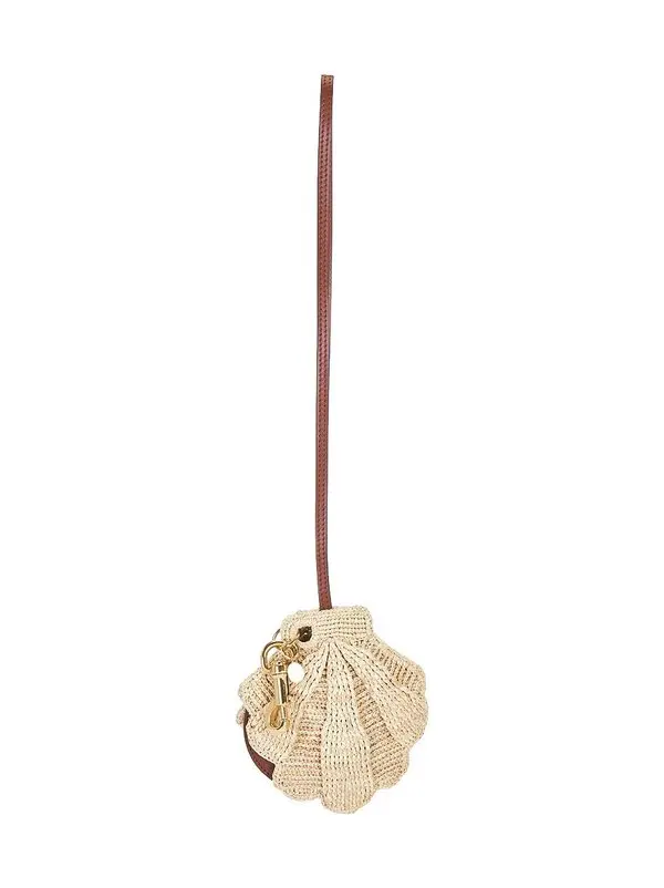 Chloé Seashell Bag Charm With Pearl Detail - Hot Sand