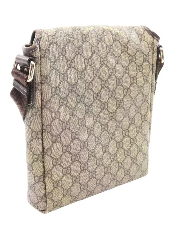Gucci Gg Supreme Monogram Shoulder Bag - Neutrals