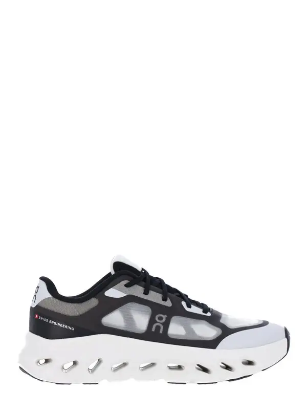 On Cloudnova Running Sneakers - Black