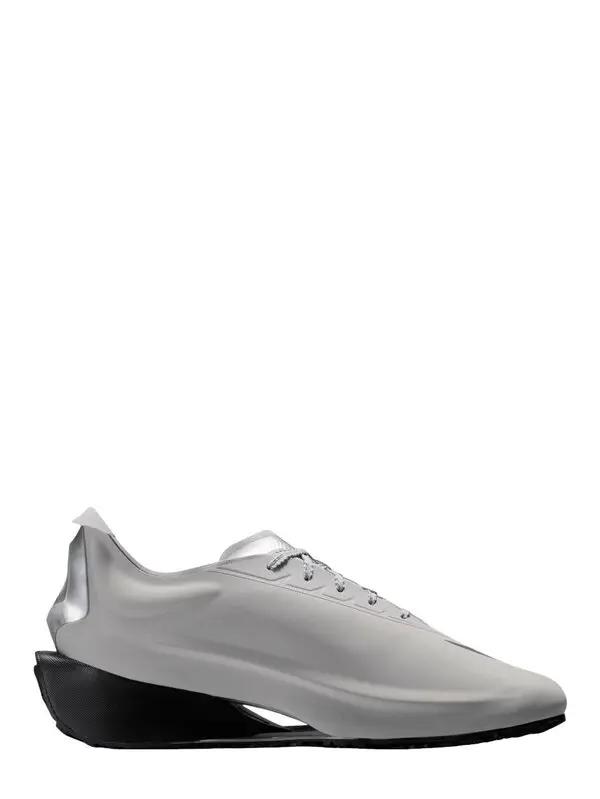 Nike Wmns First Sight Noir Athletic Sneakers - Silver
